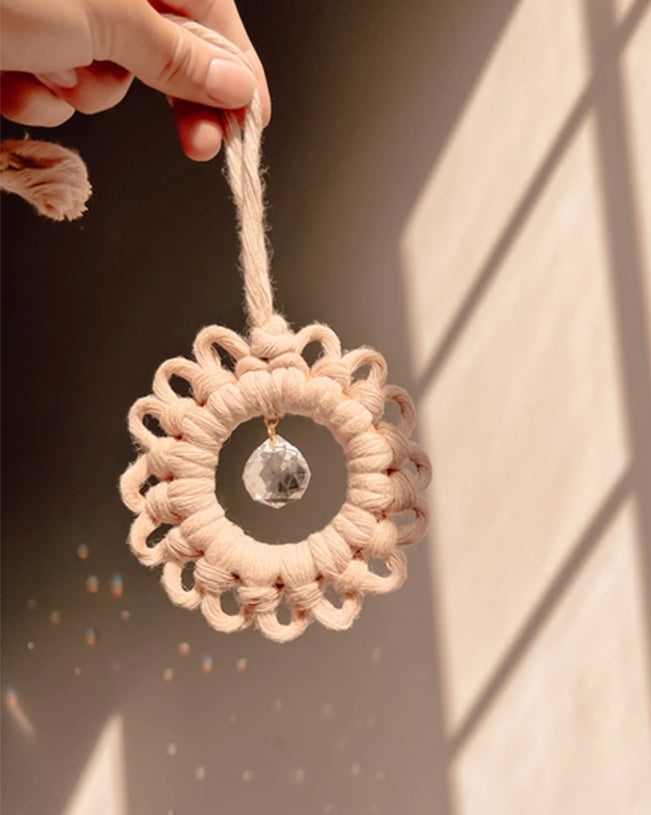 Flower Suncatcher Hanging Diffuser with Oil | Cream – Rustic Rays Candle Co.